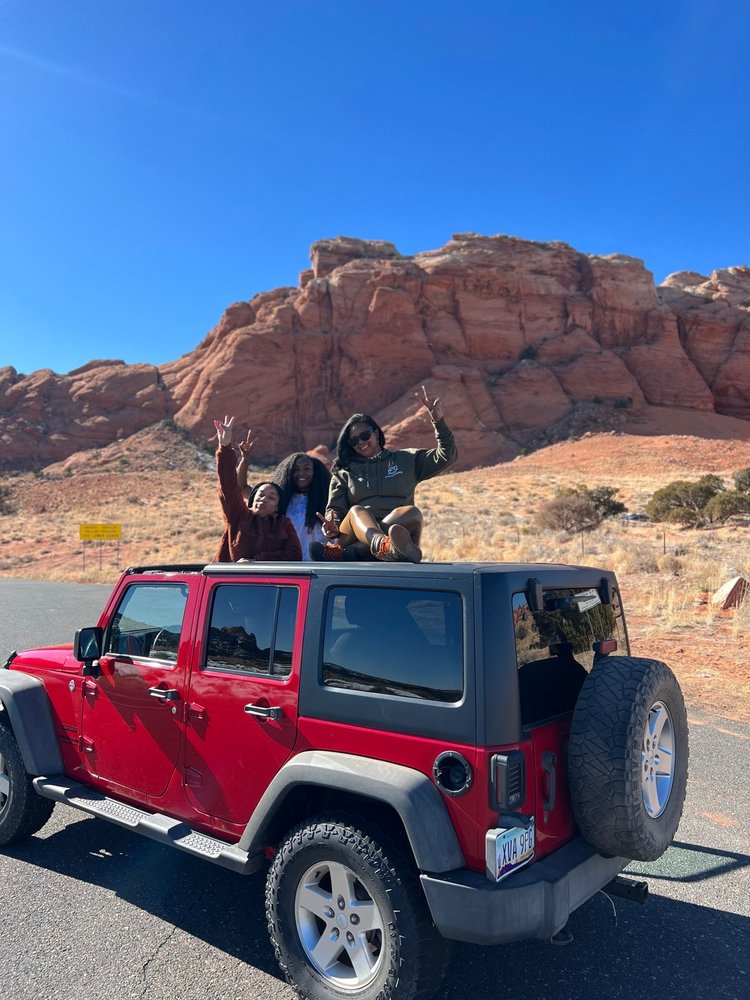JEEP BNB - Updated July 2025 - 850 Vista Ave, Page, Arizona - Car ...
