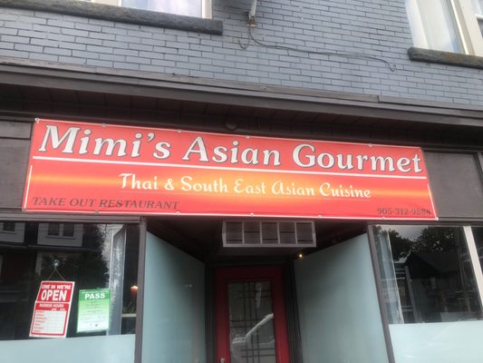 MIMI’S ASIAN GOURMET - 971 King Street E, Hamilton, Ontario, Canada ...