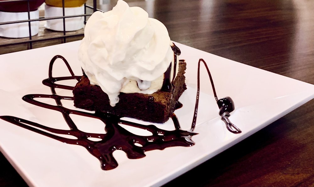 THE LOCAL - Updated June 2025 - 55 Photos & 52 Reviews - 6450 Airport ...