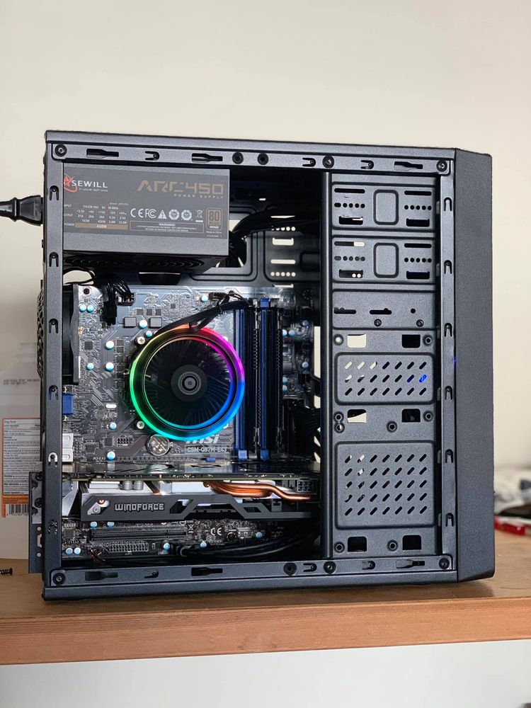 GIGAHERTZ GARAGE - Updated June 2025 - 73 Photos - 720 Payson Ave ...