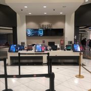 AMC DINE-IN SHOPS AT RIVERSIDE 9 - 194 Photos & 186 Reviews - Cinema ...