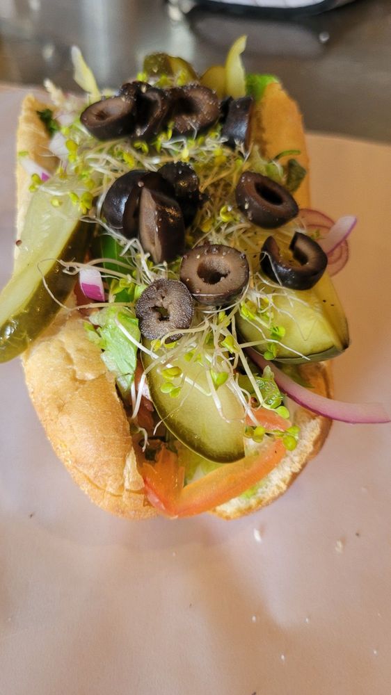 Y-KNOT ON THE WATER GOURMET EATERY - Updated October 2025 - 21 Photos ...