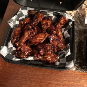 DUFF’S FAMOUS WINGS - 291 Photos & 335 Reviews - Chicken Wings - 550 ...