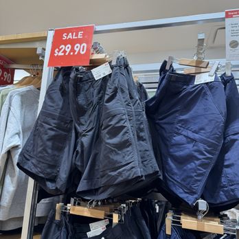 UNIQLO - Updated October 2025 - 37 Photos & 23 Reviews - 141 ...