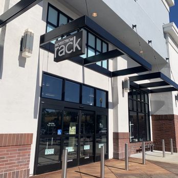 NORDSTROM RACK - Updated December 2025 - 113 Photos & 20 Reviews - 3561 ...