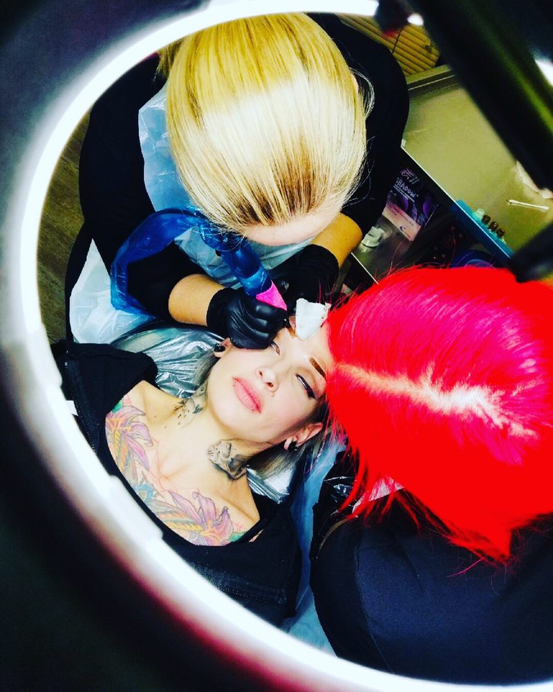 AMBER MICHELLE BEAUTY - Updated December 2024 - 11121 N Rodney Parham ...