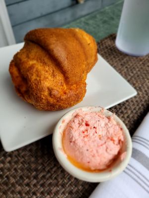 HUDSON HOUSE RIVER INN - Updated September 2025 - 294 Photos & 217 ...