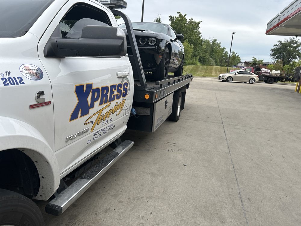 EXPRESS TOWING - Updated August 2025 - 18 Photos - 7000 Page Ave, St ...