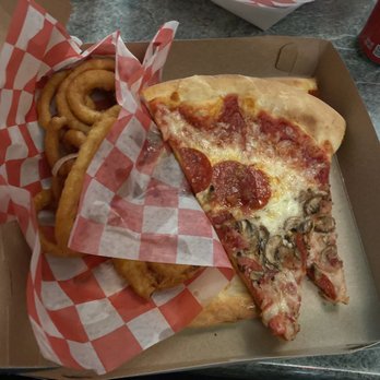 ENGINE HOUSE PIZZA - Updated March 2025 - 78 Photos & 267 Reviews - 71 ...