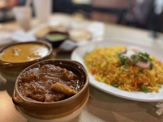 SHEESH MAHAL - Updated January 2025 - 648 Photos & 751 Reviews - 4621 N ...