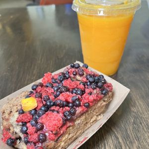 ISLES BUN & COFFEE - 334 Photos & 483 Reviews - 1424 W 28th St ...