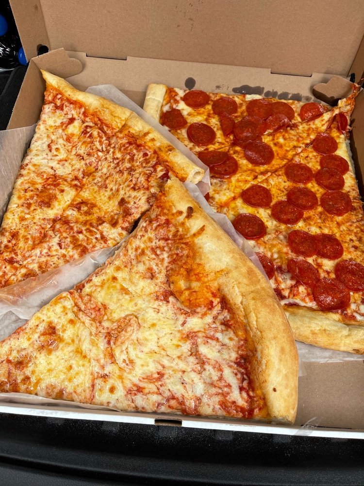 CROSS BRONX PIZZERIA - Updated October 2025 - 54 Photos & 89 Reviews ...