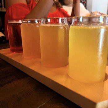 SIMONE ON SUNSET - Updated May 2024 - 343 Photos & 389 Reviews - 2418 ...