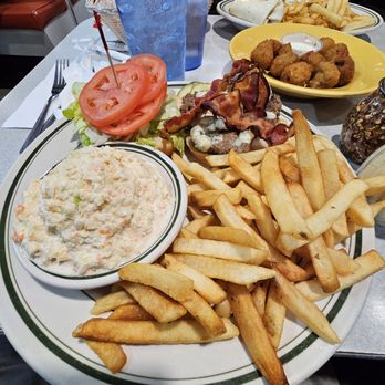 CONNIE’S DINER - Updated February 2025 - 182 Photos & 194 Reviews - 205 ...