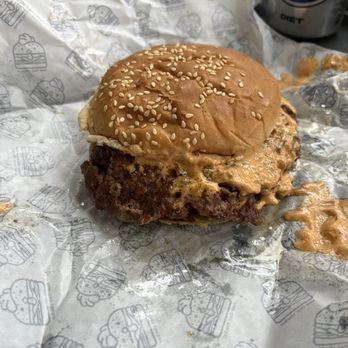 CLUCK CLUCK MOO MOO - Updated August 2025 - 77 Photos & 54 Reviews ...