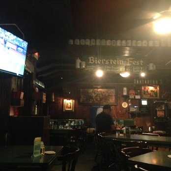 Red Lion Tavern - Takeout & Delivery - 1075 Photos & 1643 Reviews ...