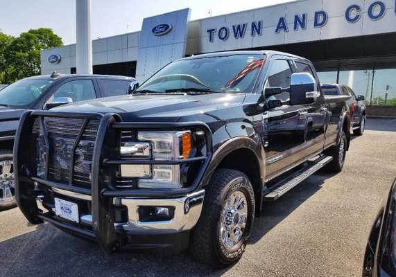 TOWN & COUNTRY FORD OF NASHVILLE - Updated October 2025 - 32 Photos ...