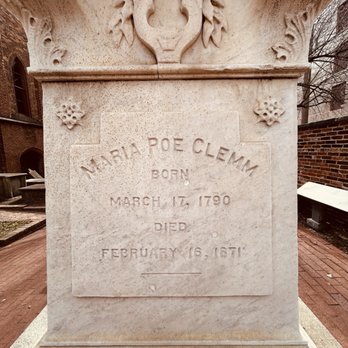 EDGAR ALLAN POE GRAVE - Updated January 2026 - 387 Photos & 93 Reviews ...