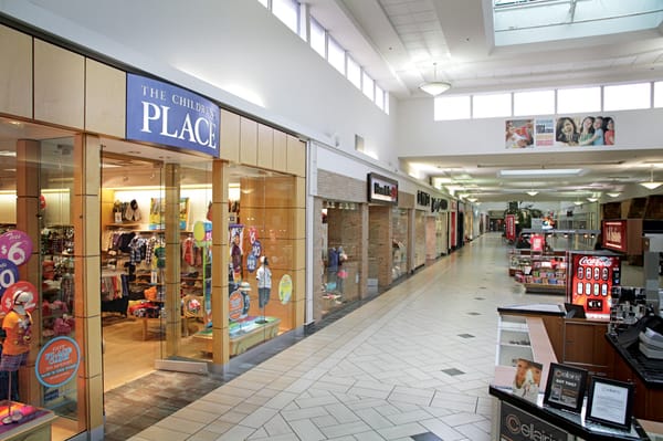 CENTRAL MALL - Updated September 2025 - 17 Photos & 12 Reviews - 5111 ...