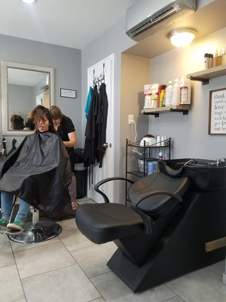 HOT CUTS - Updated October 2025 - 37 Photos - 2607 S 4th Ave, Yuma ...