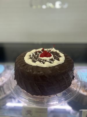 SUSPIROS CAKES - Updated January 2025 - 21 Photos - 2784 N Campbell Ave ...