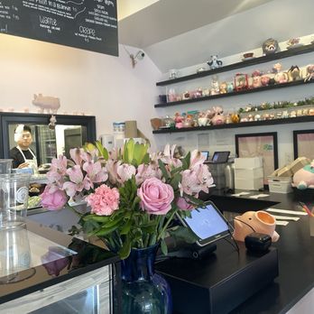SWEET PIGLET BAKERY CAFE - Updated December 2025 - 295 Photos & 115 ...