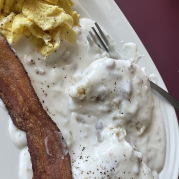 CAMP 18 RESTAURANT - Updated October 2025 - 672 Photos & 601 Reviews ...