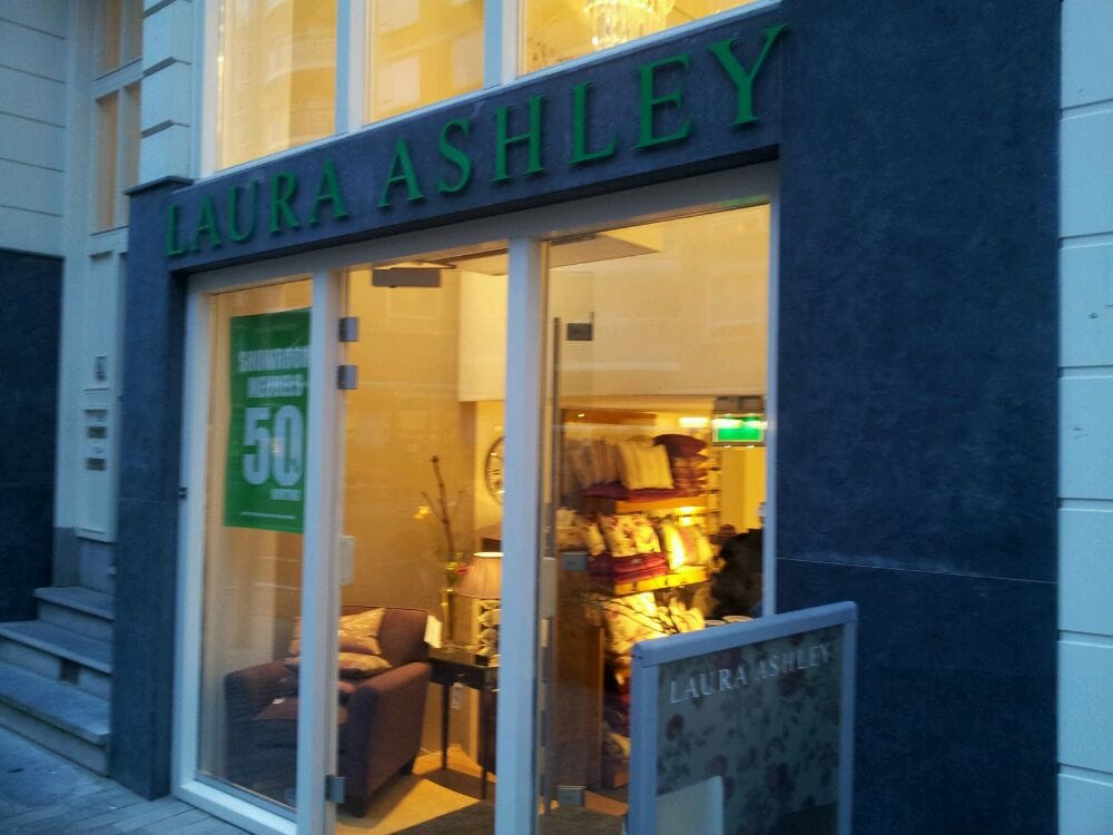 LAURA ASHLEY - Updated April 2024 - Van Oldebarneveltstraat 116 ...