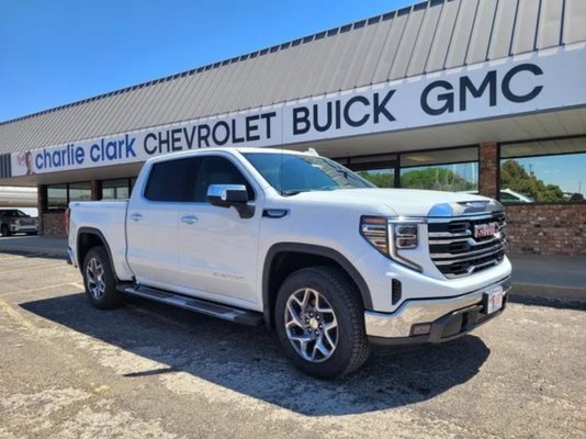 CHARLIE CLARK CHEVROLET GMC - Updated October 2025 - 13 Photos - 102 N ...