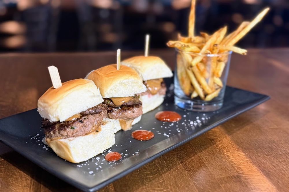 FOOD LAB - Updated December 2025 - 31 Photos & 40 Reviews - 113 N ...