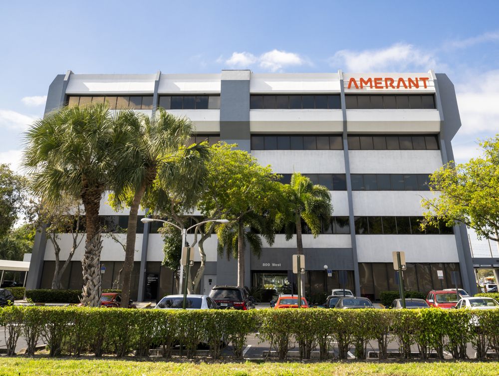 AMERANT BANK - Updated November 2024 - Request Information - 800 W ...