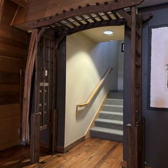 RUSSELL’S RESTAURANT - Updated July 2025 - 475 Photos & 582 Reviews ...