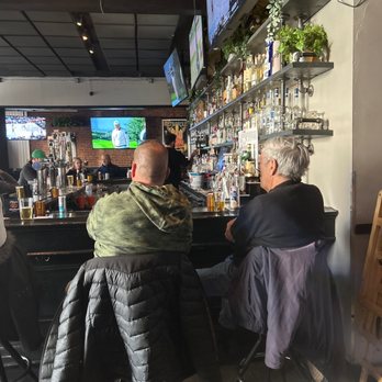 REIVER’S BAR AND GRILL - Updated October 2024 - 78 Photos & 194 Reviews ...