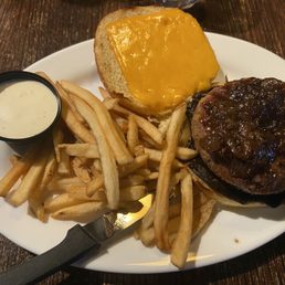 BLUE MONKEY TAVERN - Updated December 2025 - 372 Photos & 396 Reviews ...