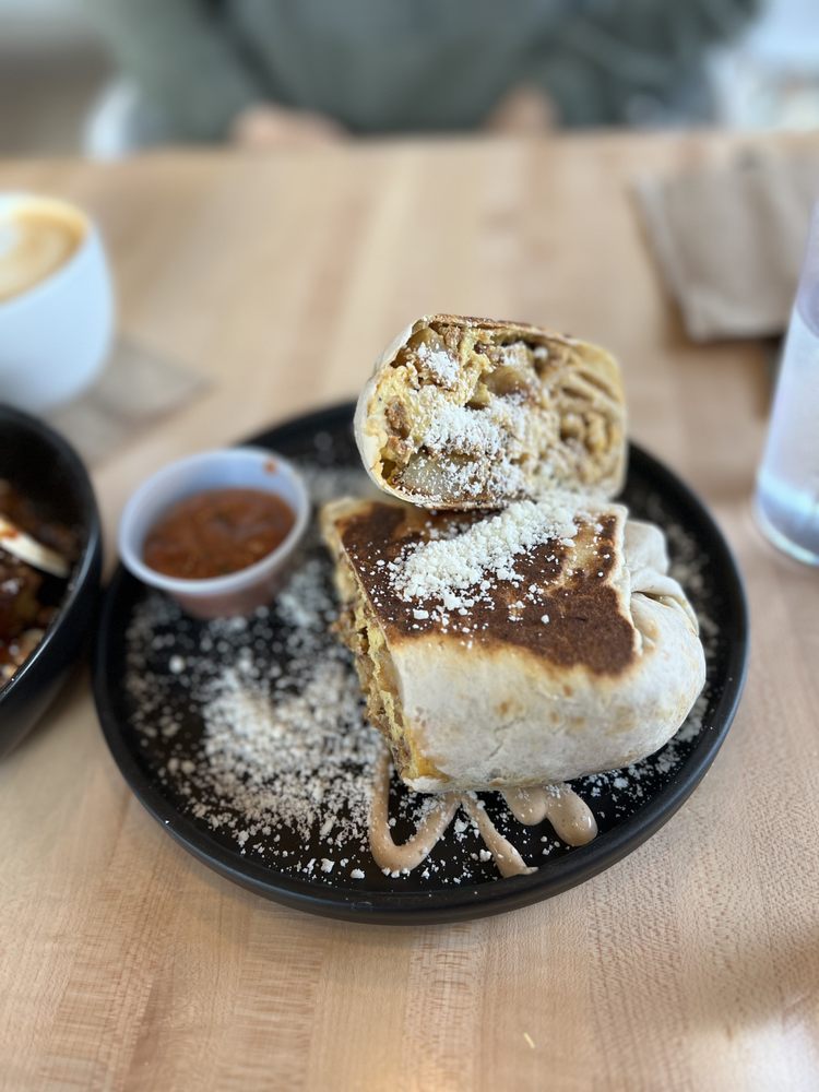 CAFE ROWAN - 326 Photos & 219 Reviews - 4437 SE Cesar E Chavez Blvd ...