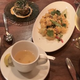 RIS - Updated October 2025 - 424 Photos & 532 Reviews - 2275 L St NW ...