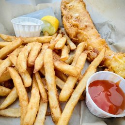 HARBOR FISH CAFE - Updated October 2025 - 768 Photos & 909 Reviews ...