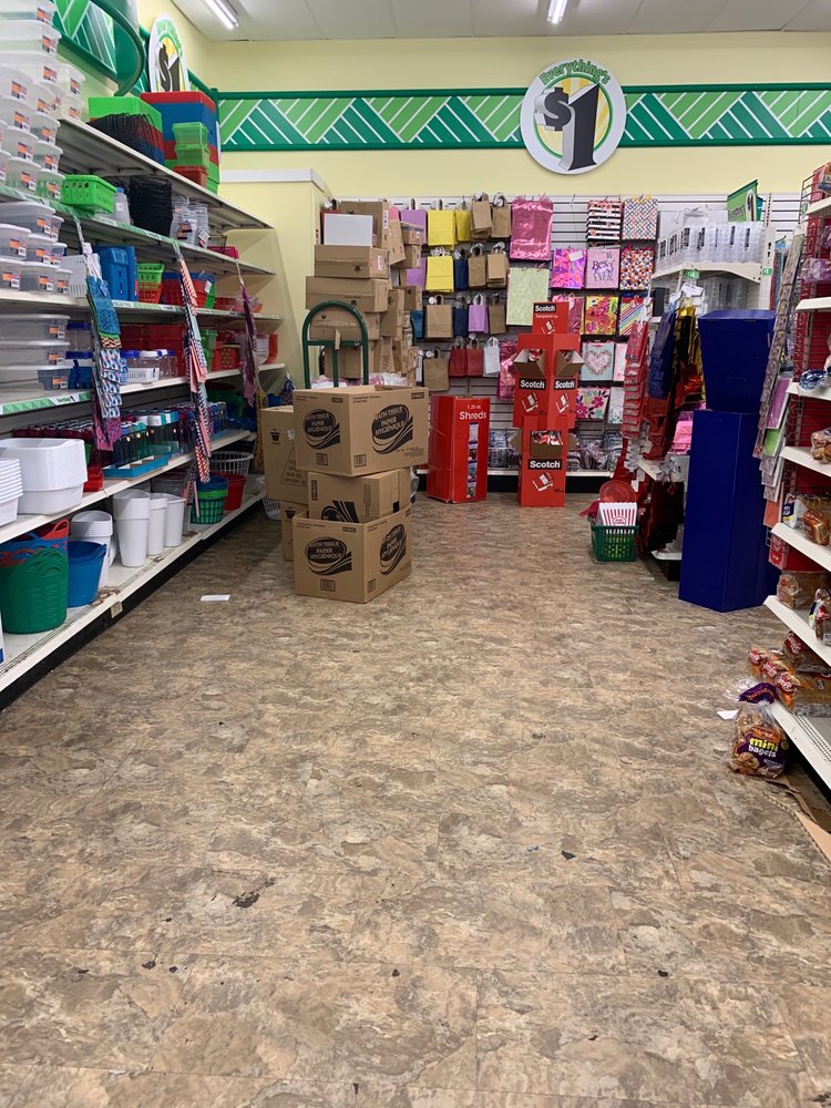 DOLLAR TREE - Updated December 2024 - 11 Reviews - 4215 University Dr ...