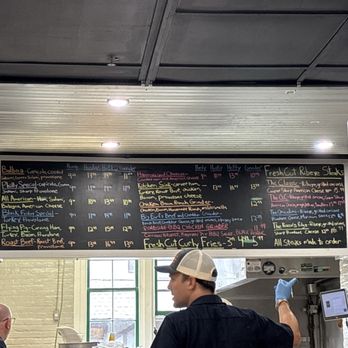 HEFTY LEFTY’S HOAGIES AND GRINDERS - Updated December 2025 - 76 Photos ...