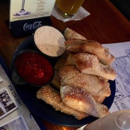 PORTSIDE INN - 103 Photos & 135 Reviews - Pizza - 239 W Washington St ...