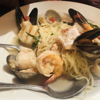 FLYING FISH GRILL - Updated May 2024 - 820 Photos & 981 Reviews ...