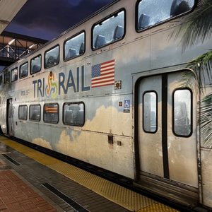 AMTRAK - FORT LAUDERDALE STATION - Updated February 2025 - 20 Photos ...