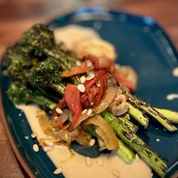 EMBER KITCHEN - Updated October 2025 - 1020 Photos & 325 Reviews - 800 ...