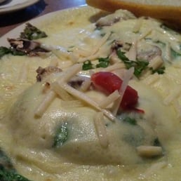 SALVATORIS AUTHENTIC ITALIAN EATERY - FORT WAYNE - Updated March 2025 ...