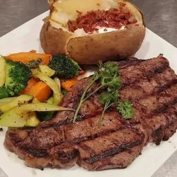 THE WINDMILL - Updated July 2025 - 134 Photos & 238 Reviews - 1167 ...