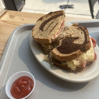 SIEGFRIED’S DELICATESSEN - Updated December 2024 - 436 Photos & 521 ...