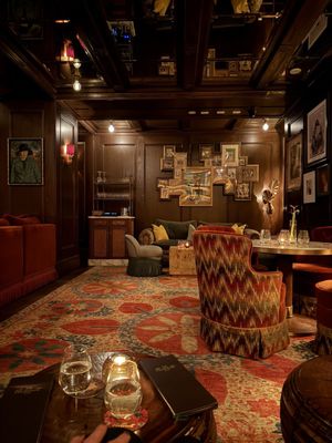 THE PORTRAIT BAR - Updated December 2025 - 190 Photos & 60 Reviews ...