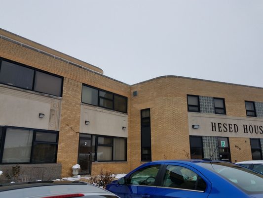 HESED HOUSE - Updated December 2025 - 18 Photos - 659 S River St ...