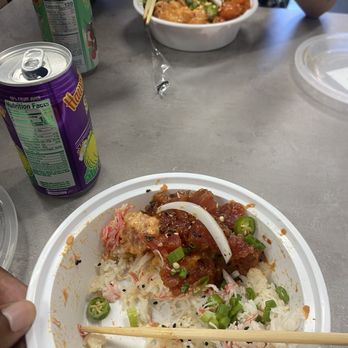 PB POKE HOUSE - Updated August 2024 - 434 Photos & 655 Reviews - 4150 ...