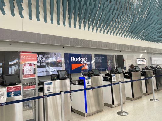 BUDGET CAR RENTAL - Updated October 2025 - 14 Photos & 67 Reviews ...